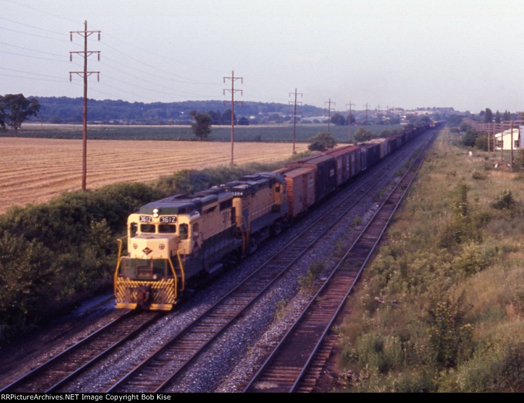 RDG 3612 westbound through the beautiful Lebanon Valley